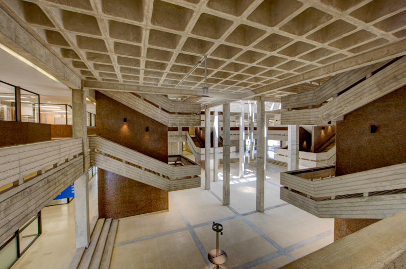 MDC Building 3000 & Science Lab | Thornton Construction